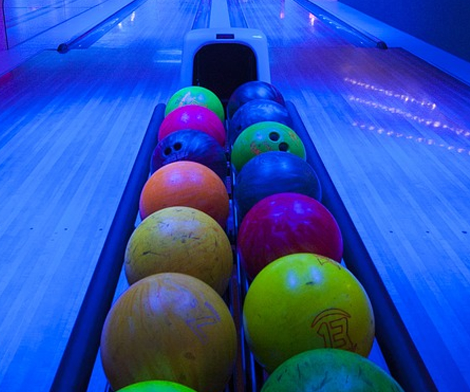 Crofton Bowling Centre - Internet Reservations by Meriq