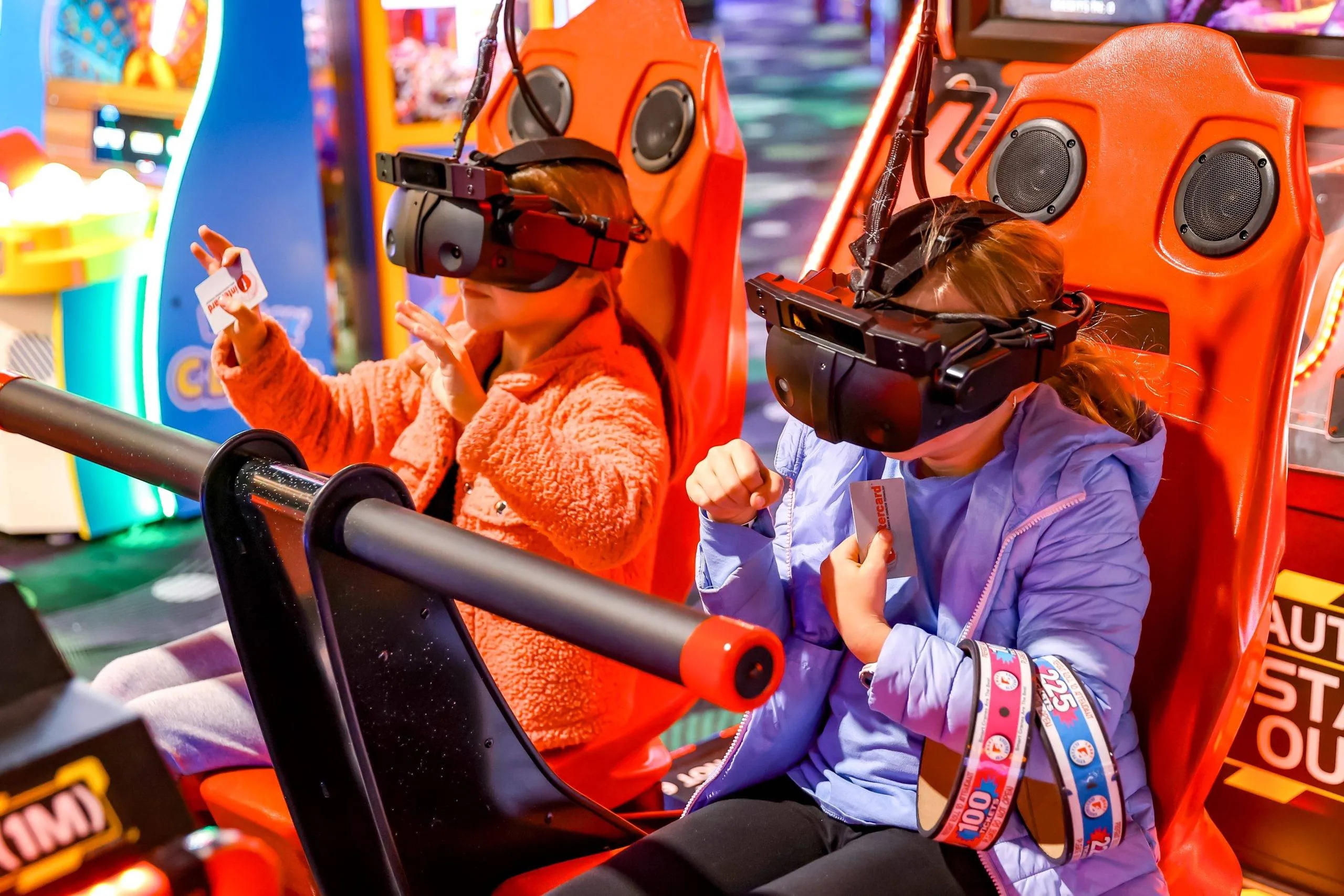 Surge Entertainment-Mobile - Internet Reservations by Meriq