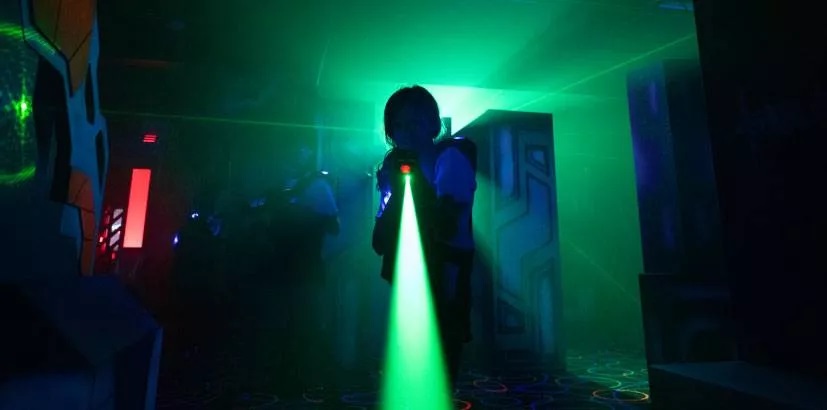 Surge Entertainment-Mobile - Internet Reservations by Meriq